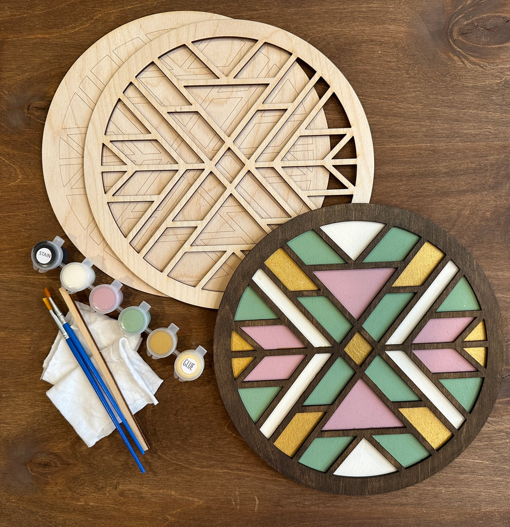Round Geometic Pattern Overlay – Smith + Trade Mercantile