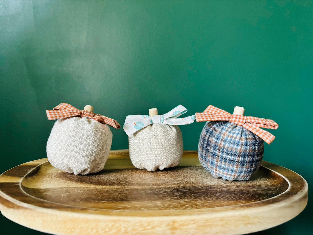 Mini Stuffed Pumpkin – Smith + Trade Mercantile